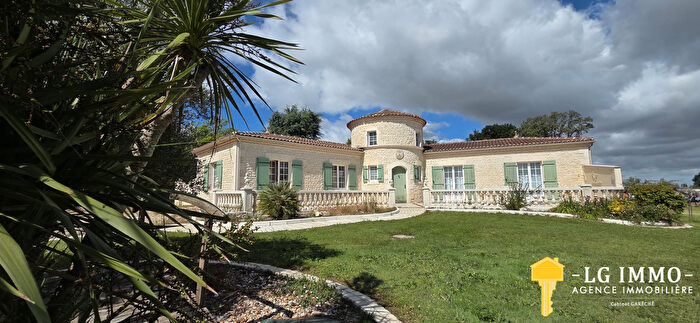 Maison 6 pièces à vendre à Saint-André-de-Lidon
