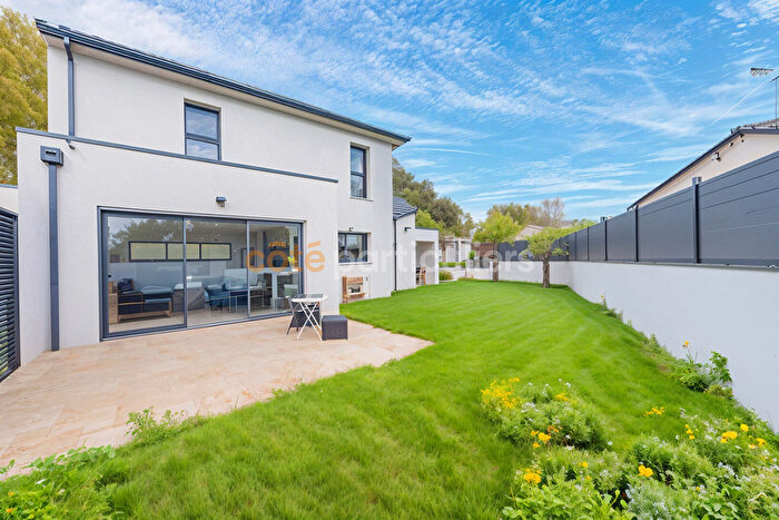 Maison à vendre - Saint-Herblain, Bourg - 5 pièces - 3 chambres