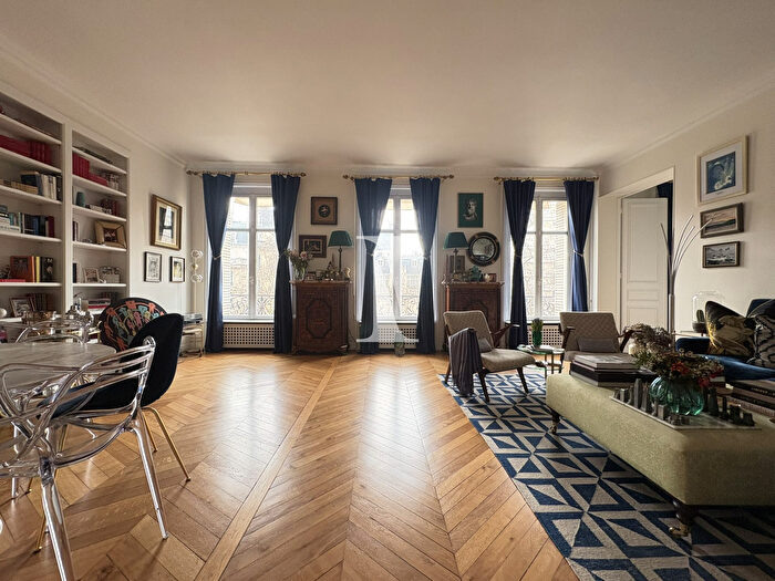 Appartement à louer - Paris e , Breteuil - 3 pièces - 2 chambres
