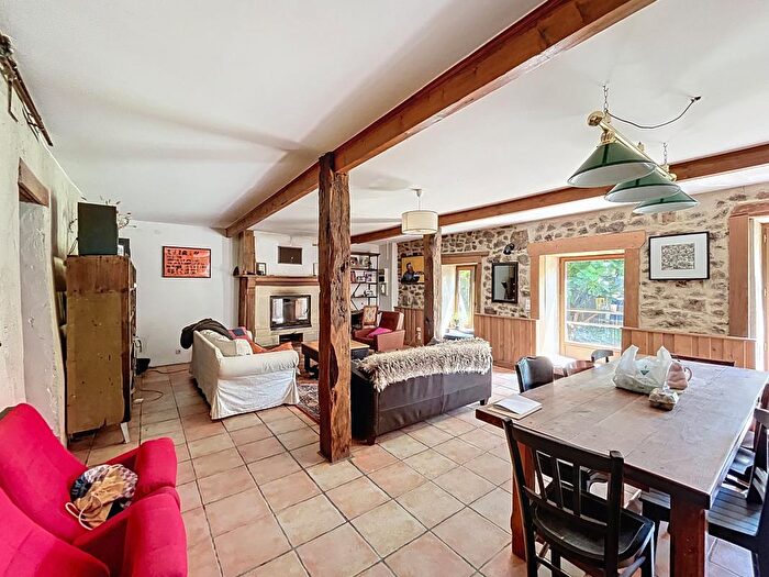 Maison 6 pièces à vendre à Hédé-Bazouges