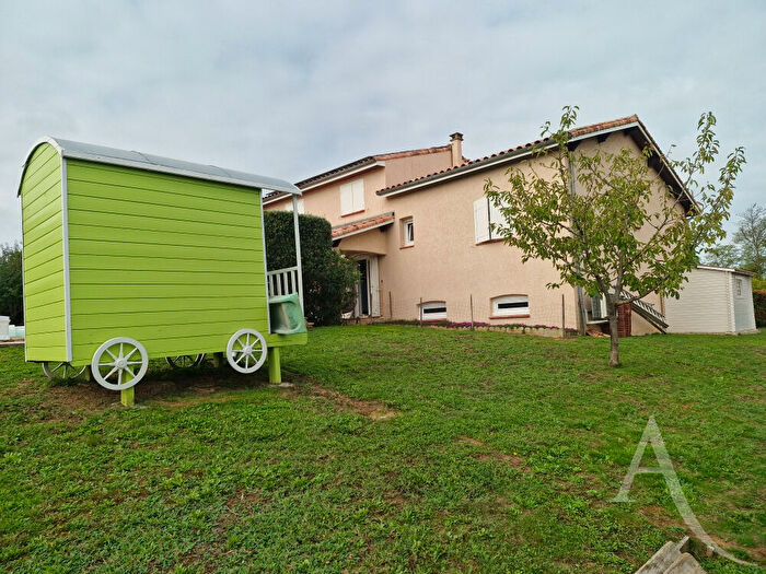 Maison à vendre - Sainte-Foy-dAigrefeuille - 7 pièces - 6 chambres
