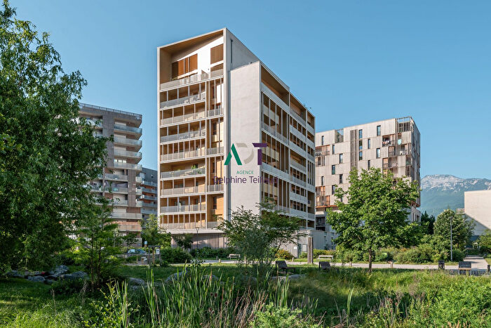 Grenoble, Jean Macé, Europole, Pôle Scientifique : Appartement 3 pièces à vendre