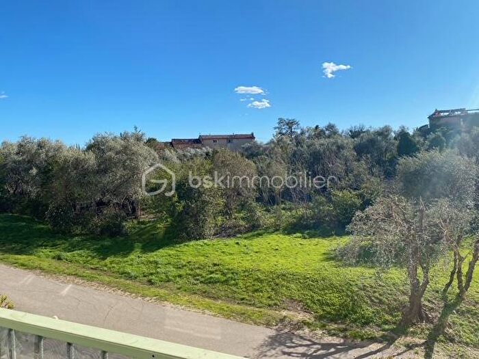 Grasse, Saint-Jacques - Appartement 3 pièces à vendre