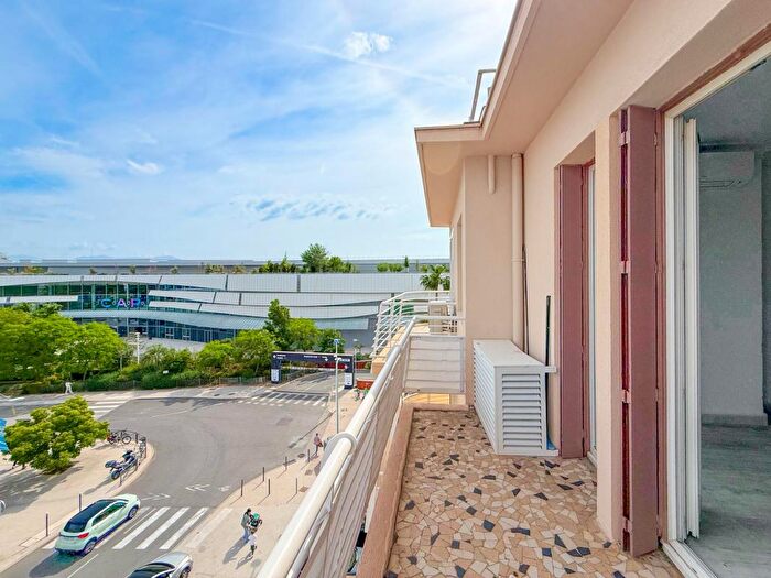 Saint-Laurent-du-Var, Bord de Mer, Port de Plaisance - Appartement 1 pièce à vendre
