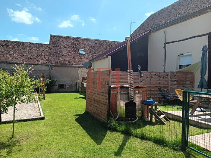 Maison 6 pièces à vendre - Saint-Hilaire-sur-Yerre
