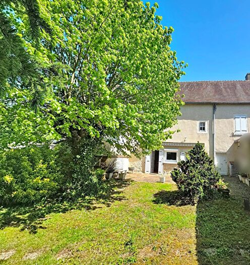 Maison 5 pièces à Le Pont-Chrétien-Chabenet, à vendre