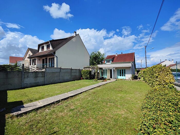 Maison à vendre - Les Clayes-sous-Bois - 7 pièces - 4 chambres