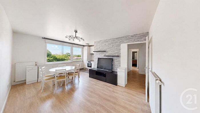 Aubervilliers, Paul Bert : Appartement 3 pièces à vendre