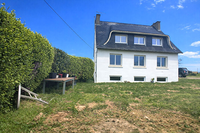 Maison à vendre - Plouider - 8 pièces - 6 chambres