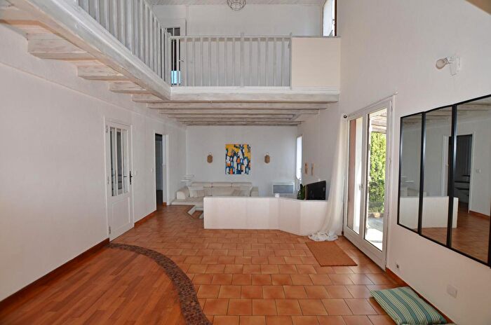 Sainte-Geneviève-des-Bois, Hôtel de Ville - Maison 8 pièces à vendre