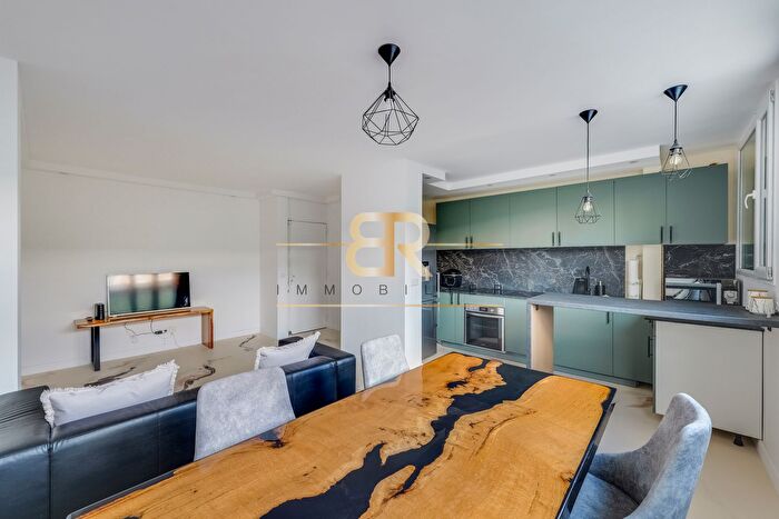 Appartement 4 pièces à Bois-Colombes, Bourguignons, Gare, à vendre
