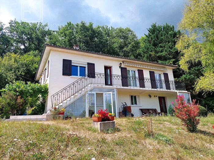 Maison à vendre - Mareuil - 7 pièces - 4 chambres