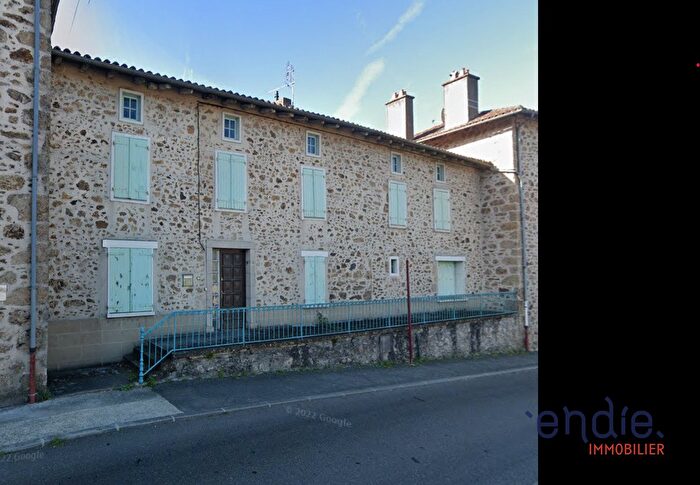 Maison à vendre - Rochechouart - 7 pièces - 3 chambres