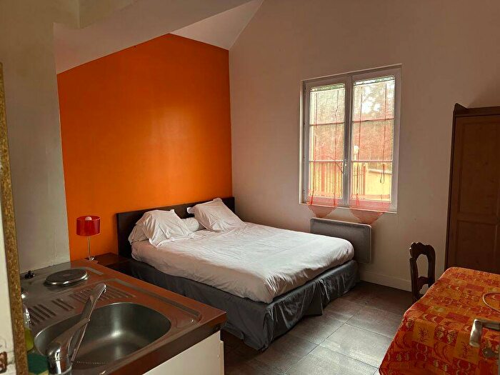 Saint-Lambert : Appartement 1 pièce à louer