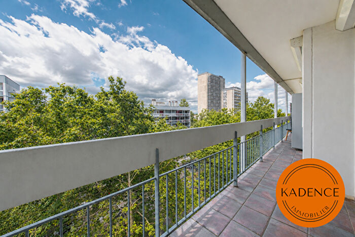 Appartement 6 pièces à Quartiers Nord-Ouest, Villejean, à vendre