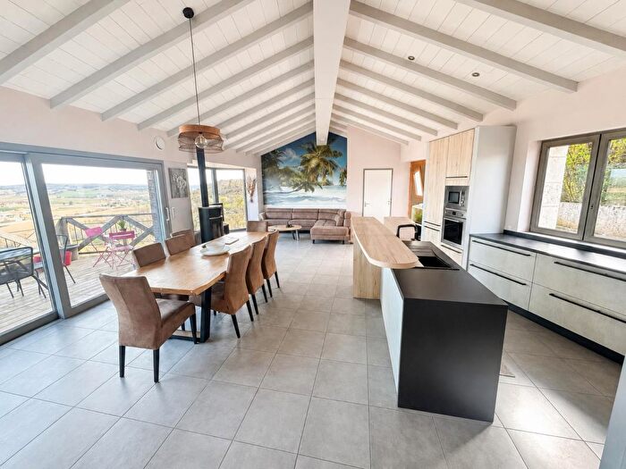 Maison 5 pièces à vendre à Puymirol