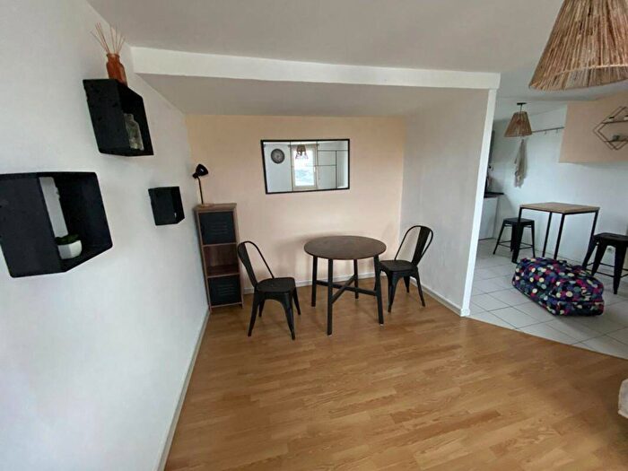 Côte Ouest-Ormeaux, Le Havre : Appartement 1 pièce à louer