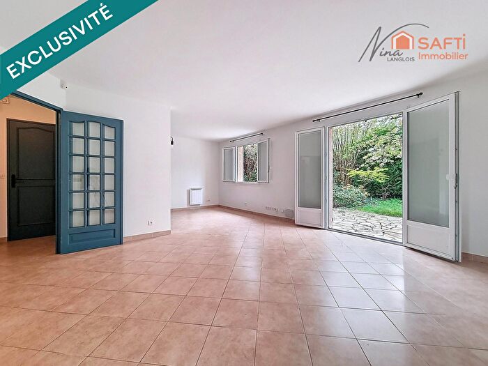 Pontault-Combault, Centre commercial : Maison 5 pièces à vendre