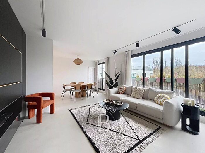 Appartement à louer - Chateau de Vaucresson - 4 pièces - 2 chambres