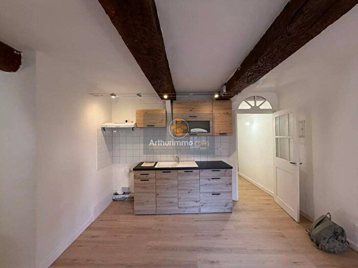 Appartement à louer - Centre Nord, Apt