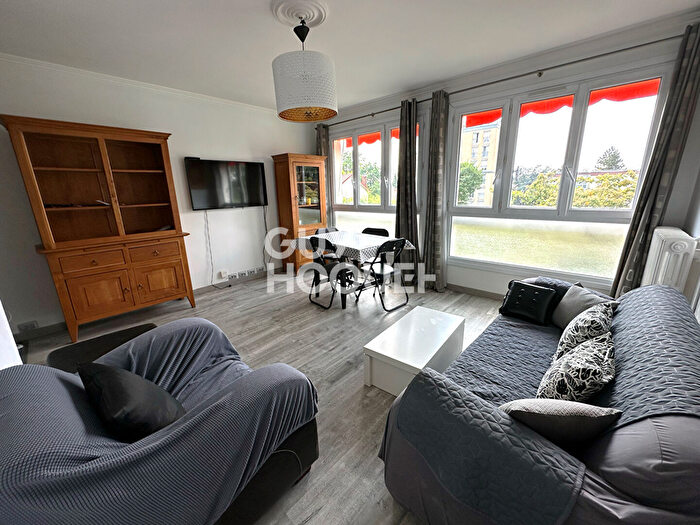 Appartement 4 pièces à Cachan, Coteau, à louer