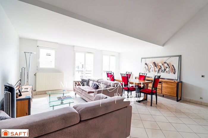 Appartement à vendre - Achères, LOrée du Bois - 5 pièces - 3 chambres