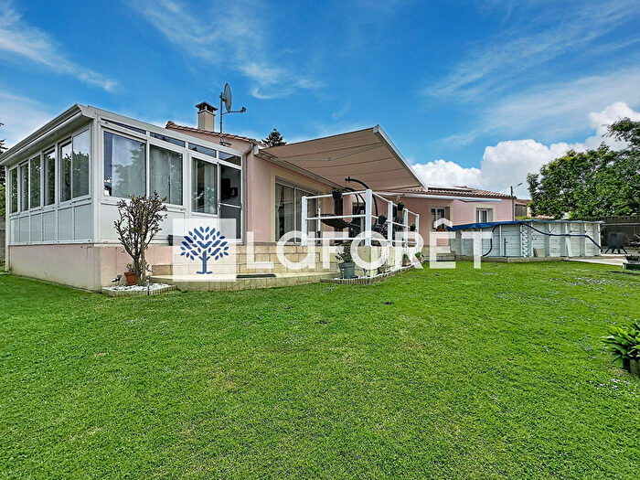 Maison 6 pièces à vendre - Breuil-Barret