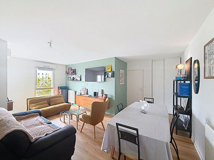 Appartement à vendre - Les Ponts-de-Cé - 3 pièces - 2 chambres