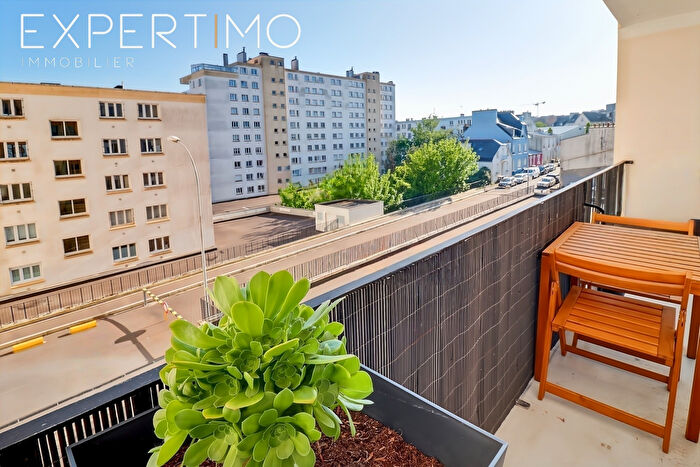 Appartement à vendre - Brest, Saint-Marc, Kérampéré - 4 pièces - 2 chambres