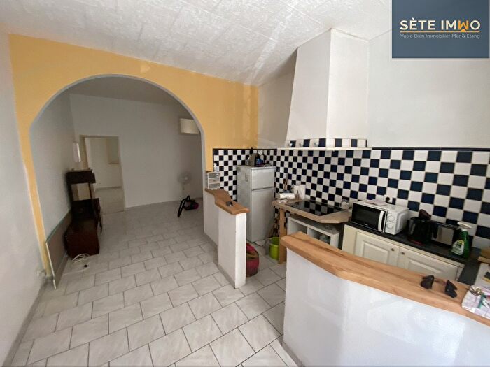 Appartement 2 pièces à Sète, Centre-ville, à vendre