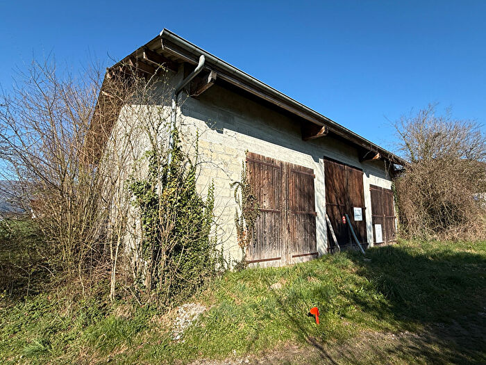 Vallières - Maison 1 pièce à vendre