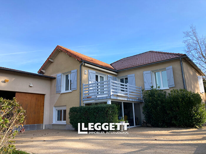 Maison à vendre - LIsle-Jourdain - 5 pièces - 3 chambres