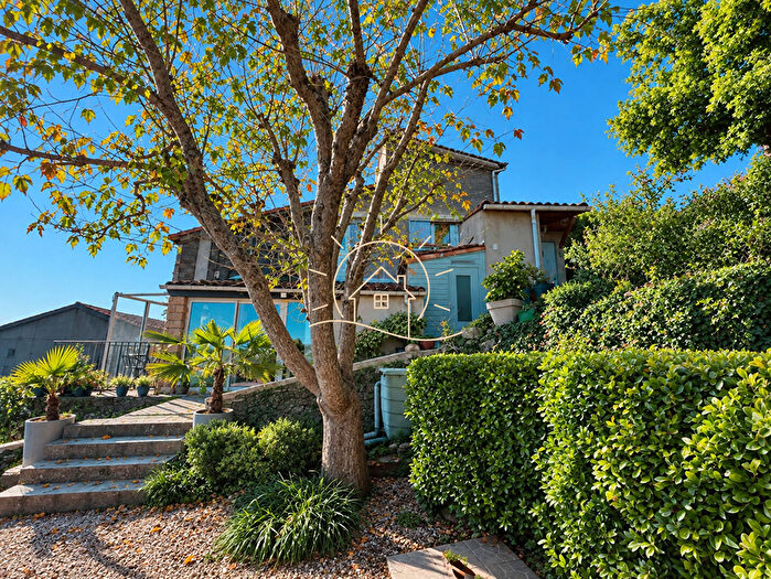 Maison 3 pièces à Saint-Paul-le-Jeune, à vendre