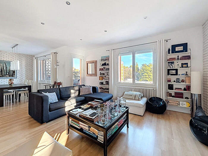 Appartement à vendre - Aix-en-Provence, Pont de lArc - 3 pièces - 2 chambres