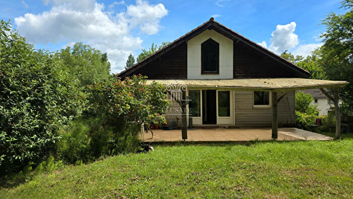 Maison 5 pièces à vendre à Cazaubon