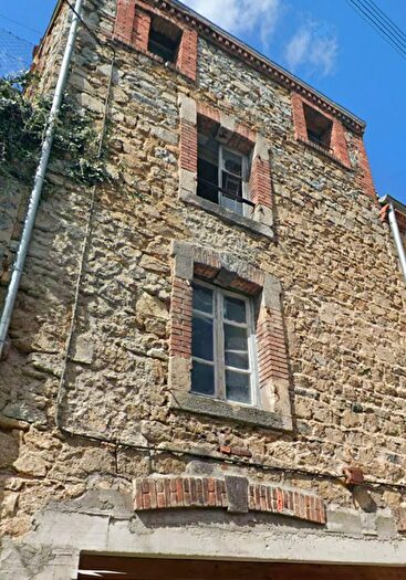 Maison 1 pièce à vendre à Thiers