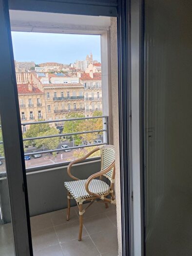 Appartement à louer - Marseille e , Castellane - 2 pièces - 1 chambre
