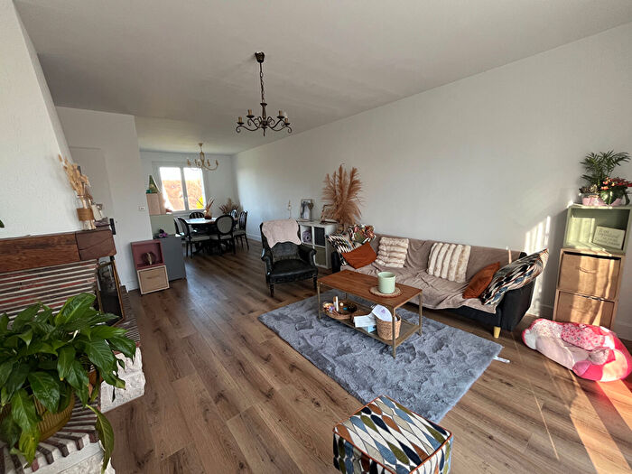 Maison à vendre - Montlouis-sur-Loire - 5 pièces - 4 chambres