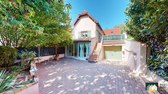 Chartres, Rechèvres : Maison 7 pièces à vendre