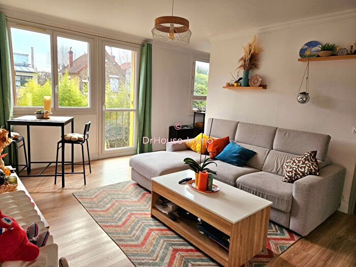 Appartement à vendre - Saint-Maur-des-Fossés, Vieux-Saint-Maur - 3 pièces - 2 chambres