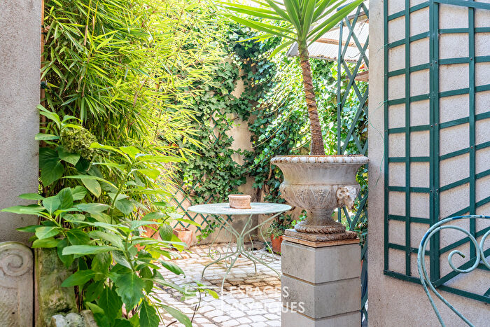 Appartement à vendre - Tours, Centre-ville - 2 pièces - 1 chambre