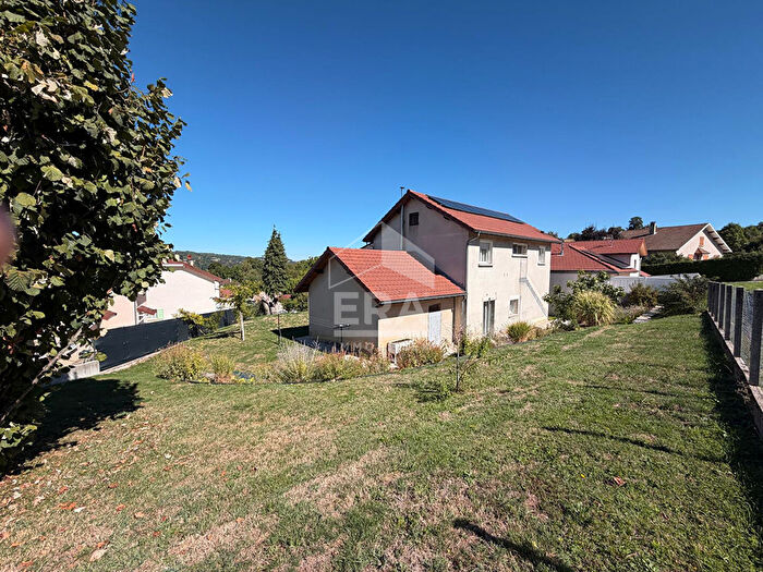Maison 4 pièces à Bilieu, à vendre
