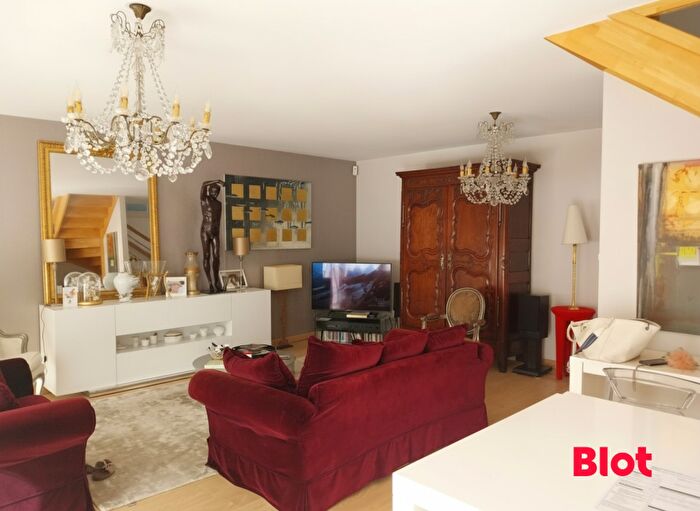 Quartiers Ouest, Arsenal, Redon - Appartement 4 pièces à vendre