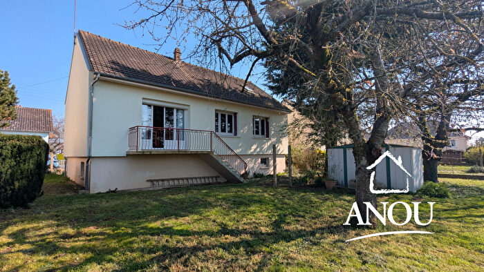 Maison à vendre - Yèvres - 4 pièces - 3 chambres