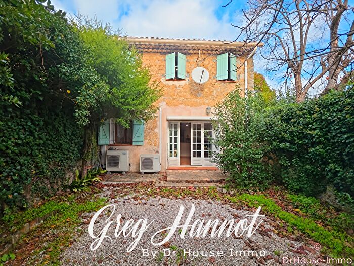 Maison à vendre - Besse-sur-Issole - 5 pièces - 3 chambres