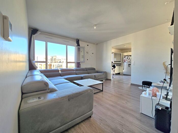 Appartement à vendre - Créteil, Palais - 3 pièces - 2 chambres