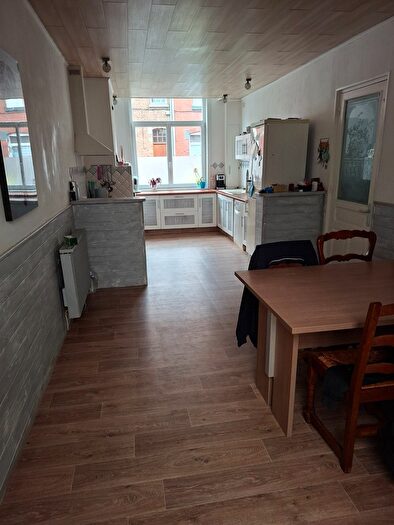 Maison à vendre - Halluin, Mont, Rouge Porte - 5 pièces - 4 chambres