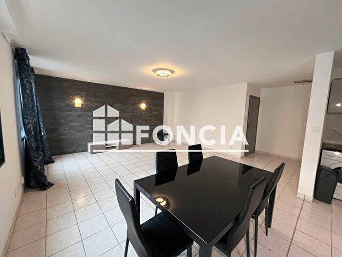 Appartement à louer - Vernand, Annemasse - 2 pièces - 1 chambre