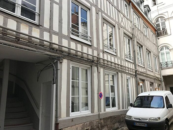 Appartement à louer - Vieux Marché-Cathédrale, Rouen - 2 pièces - 1 chambre