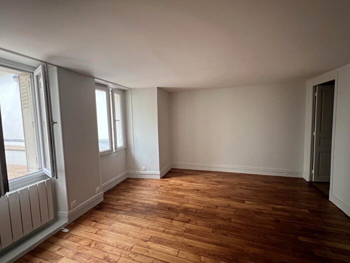 Appartement 1 pièce à louer à Paris 1er